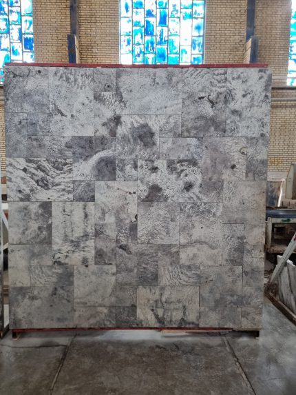 what color grout for silver travertine tiles? - UP STONE